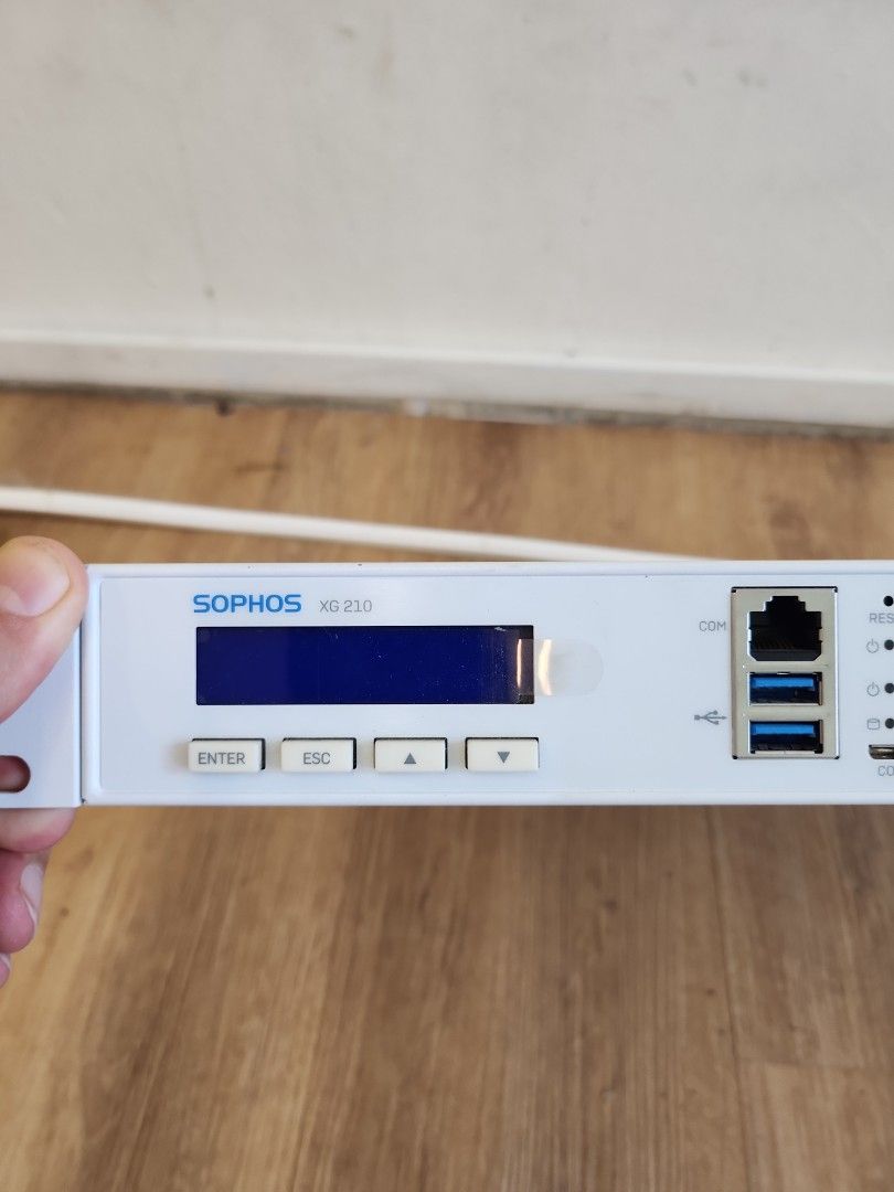 Sophos XG210, Computers & Tech, Office & Business Technology on Carousell