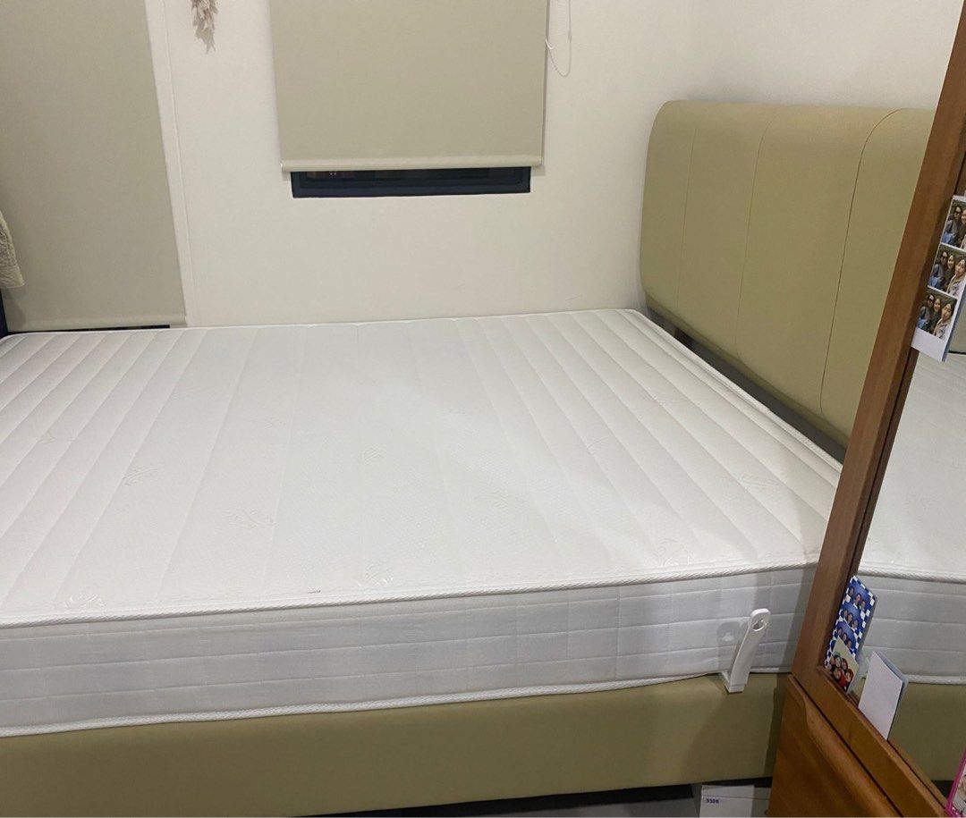 Spring bed king koil, dipan + alas kasur premium. Lokasi pik 2 ...