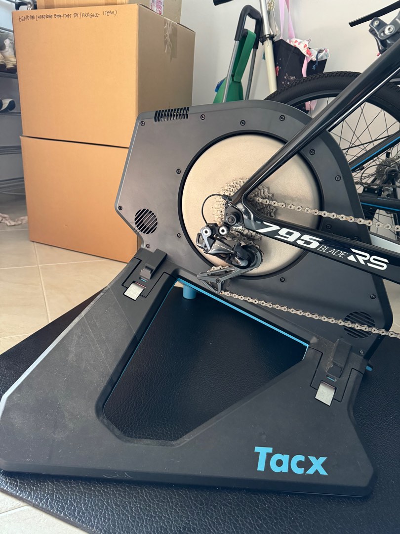 Tacx Neo 2T Trainer , Sports Equipment, Bicycles & Parts, Parts ...