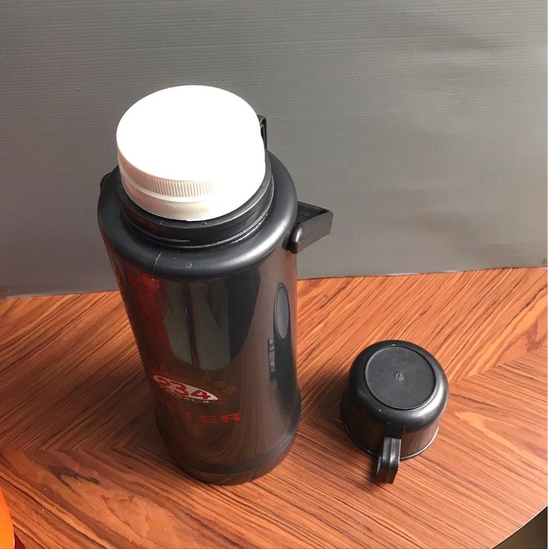 Termos New Old Stock Cigarettes Kretek Official Merchendise Thermos ...