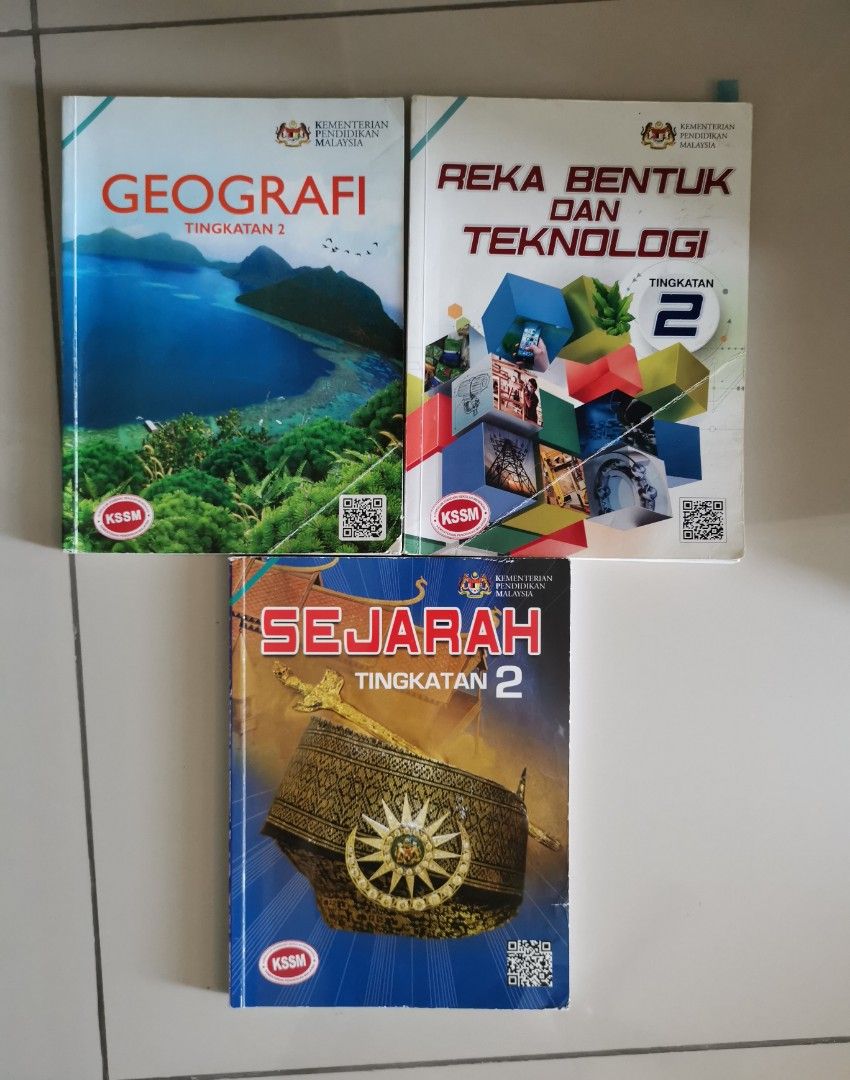 TEXTBOOK FORM 2, Hobbies & Toys, Books & Magazines, Textbooks on Carousell