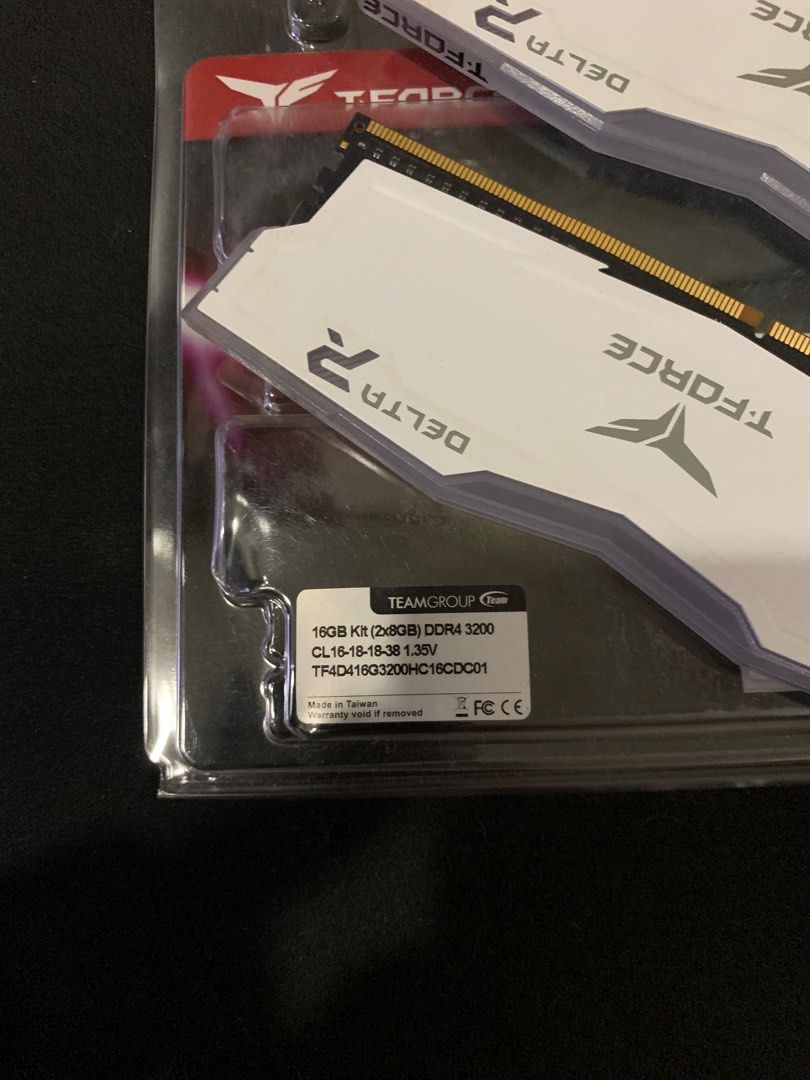 Tforce delta rgb white 16gb ram 3200, Computers & Tech, Parts ...