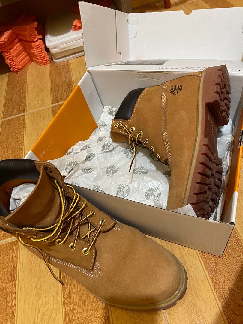 Timberland Iconic Premium 6 inch Waterproof boots, Men's Fashion ...