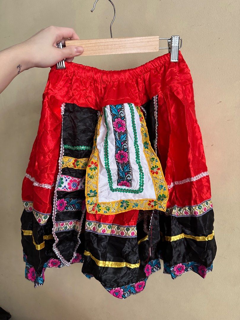 United Nations Skirt Costume, Women's Fashion, Dresses & Sets ...