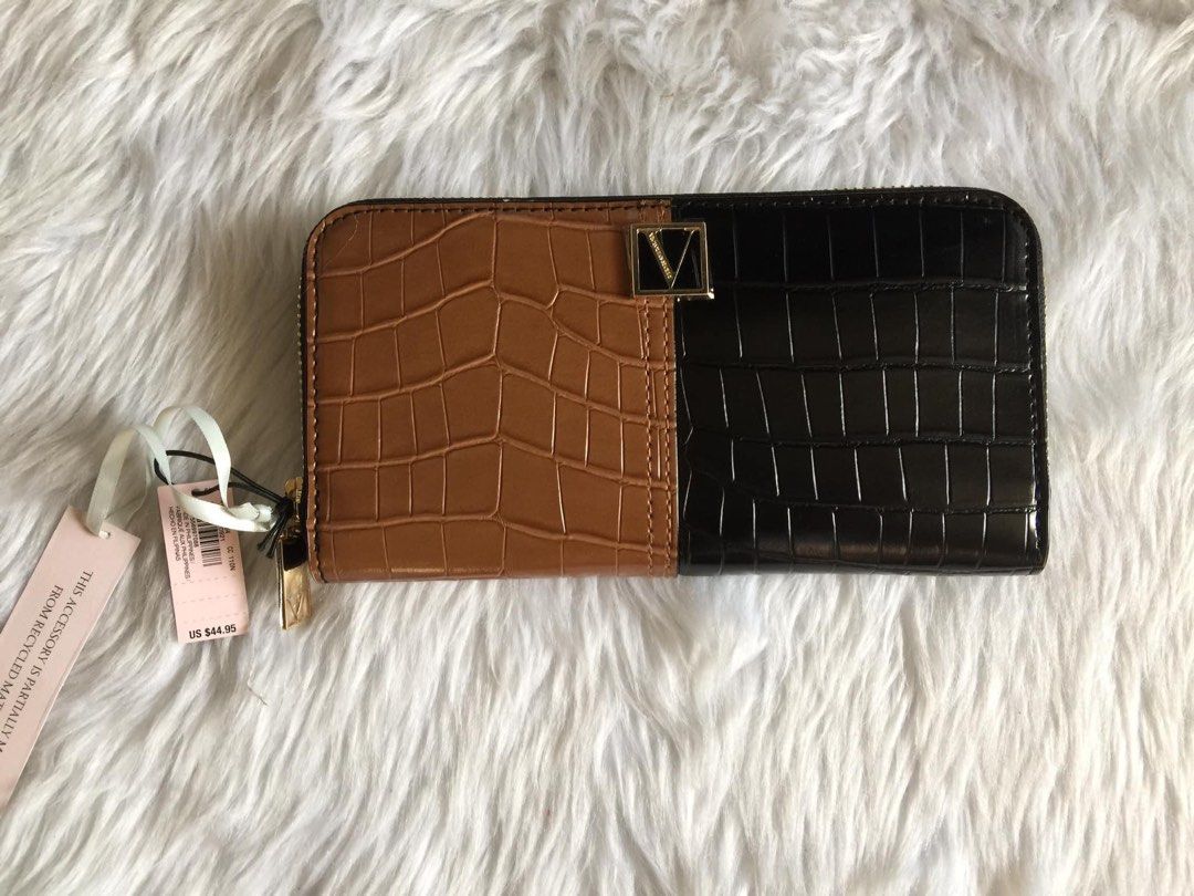 Victoria's Secret long zip wallet, Women's Fashion, Bags & Wallets ...
