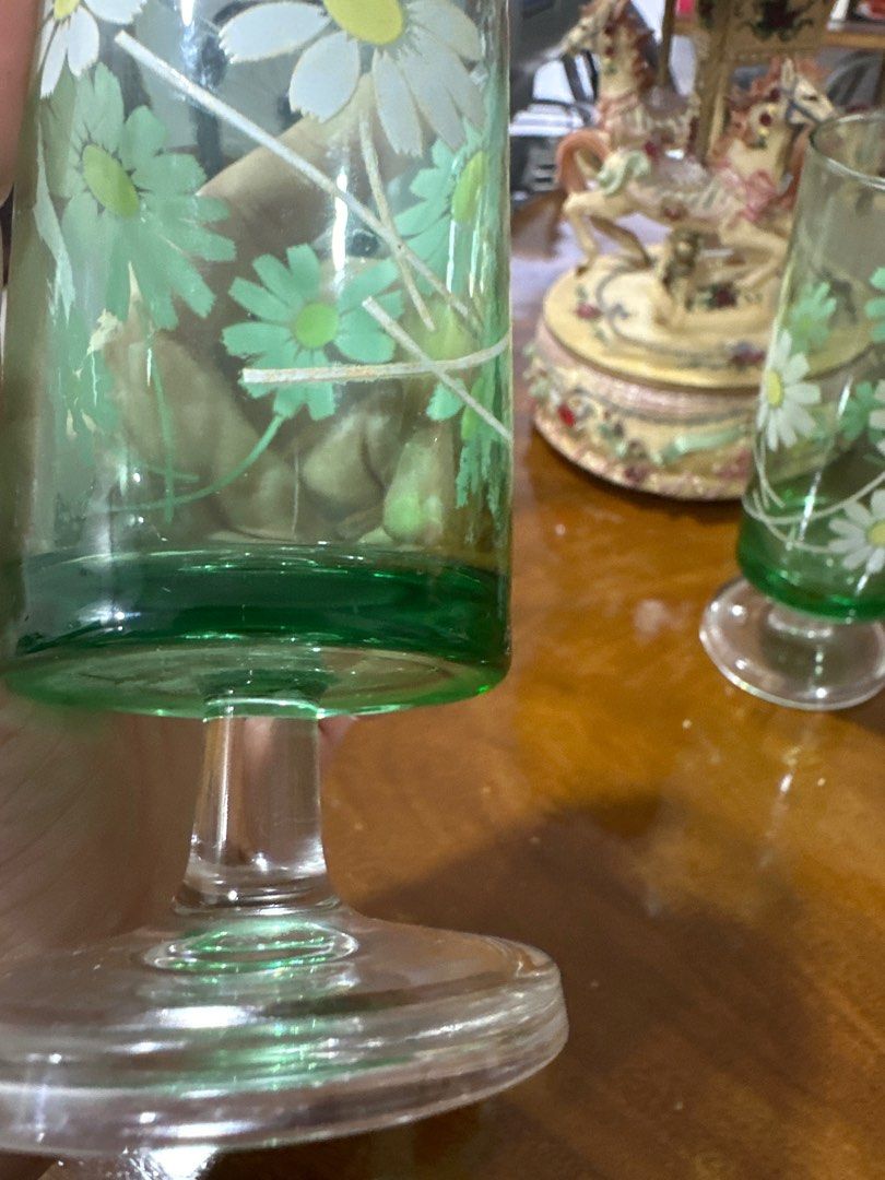 vintage footed glass, Hobbies & Toys, Memorabilia & Collectibles, Vintage Collectibles on Carousell