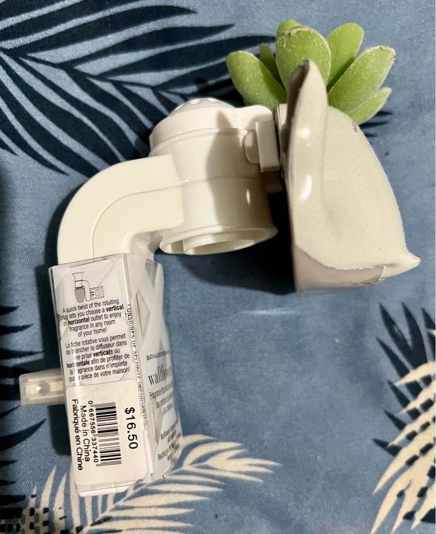 Wallflower Plug by BBW, Furniture & Home Living, Home Fragrance on ...