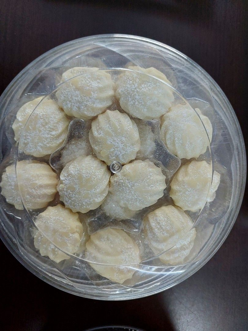 White makmur cookie, Food & Drinks, Homemade Bakes on Carousell