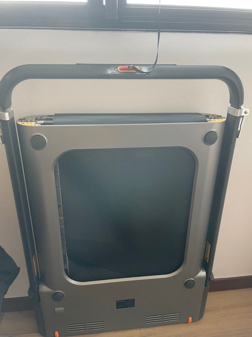 Xiao Mi R1 foldable treadmill, Sports Equipment, Exercise & Fitness ...