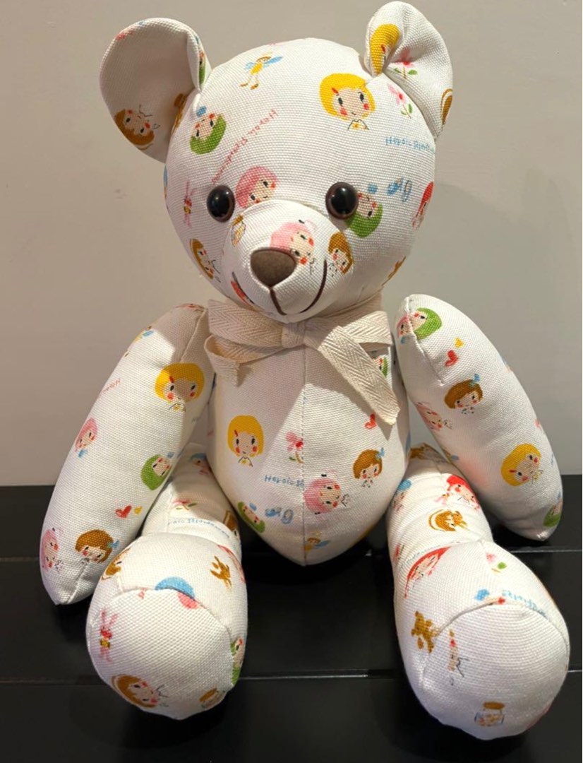 （1454）全新 絕版 Heroic Rendezvous 15"熊仔.約高38x 濶27cm 清貨價$539, 興趣及遊戲, 玩具 & 遊戲類 - Carousell