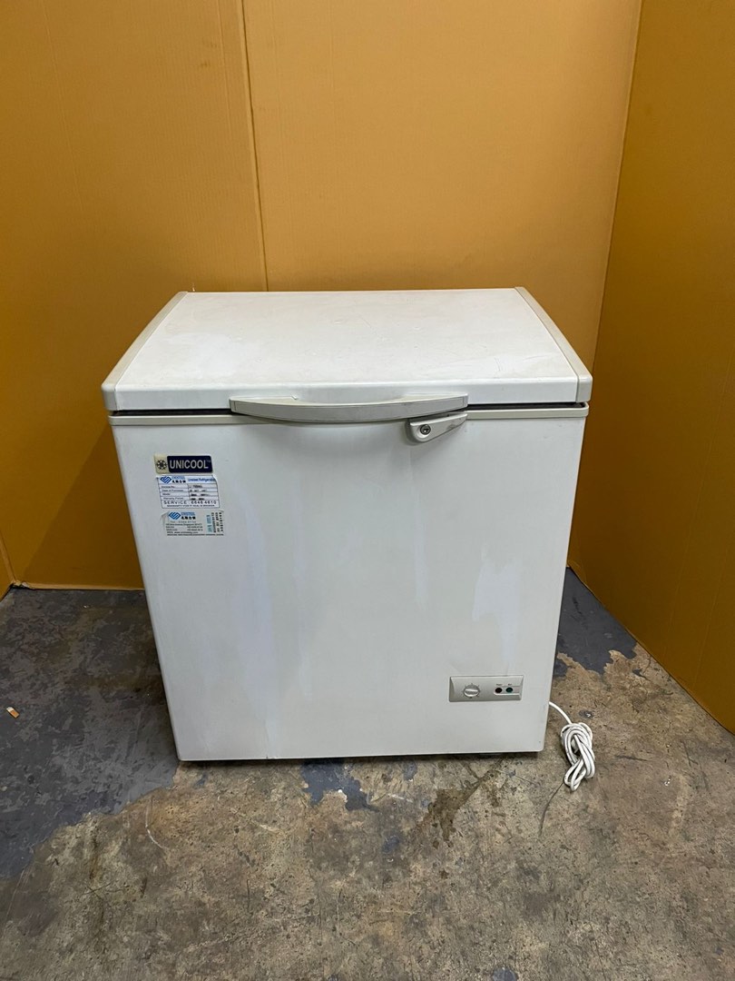 182310 (5)UNICOOL box freezer 99L $150, TV & Home Appliances, Kitchen ...
