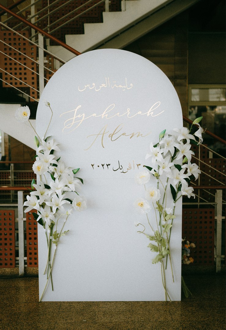 Arch Board 4 x 7 feet for Rent, Hobbies & Toys, Stationery & Craft ...