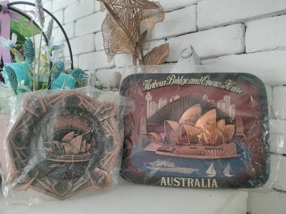 AUSTRALIA Souvenirs Harbour Bridge Sydney Opera House Plaque, Hobbies ...