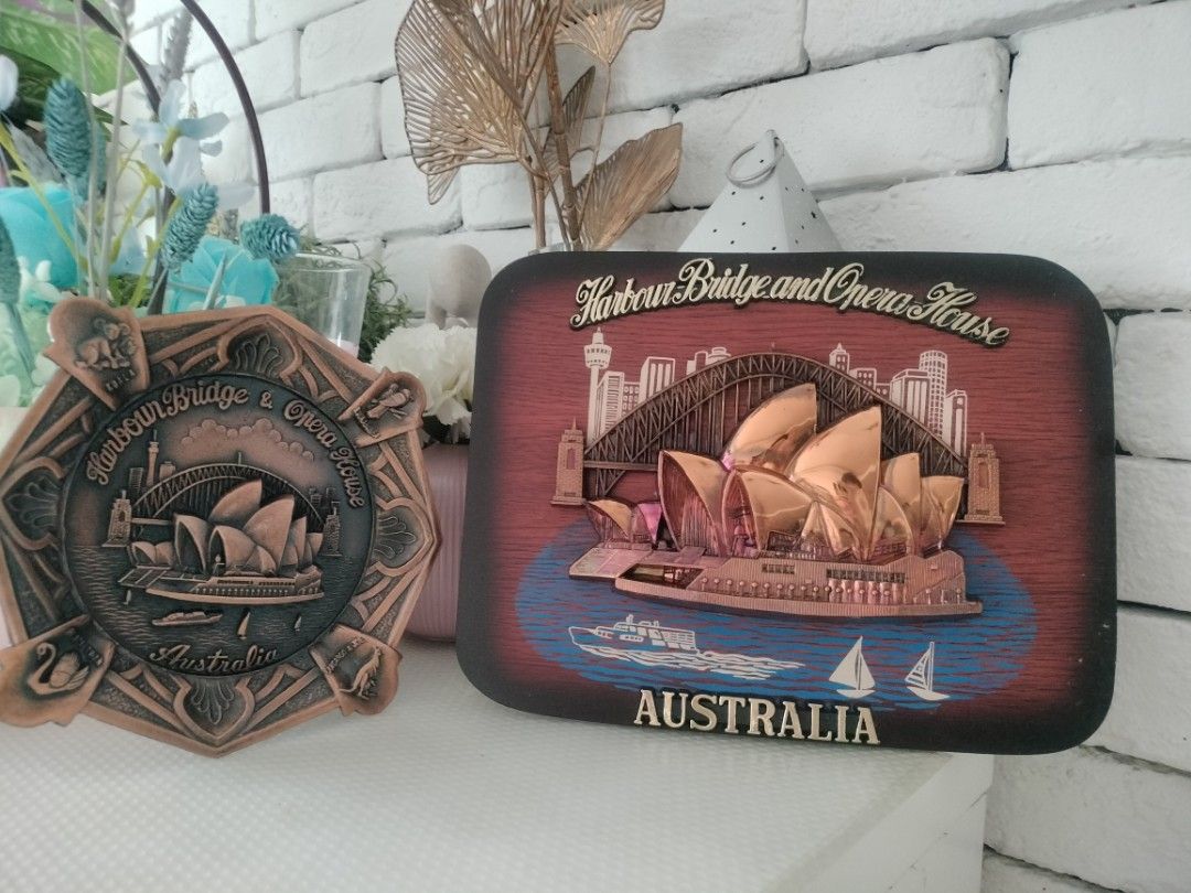 AUSTRALIA Souvenirs Harbour Bridge Sydney Opera House Plaque, Hobbies ...