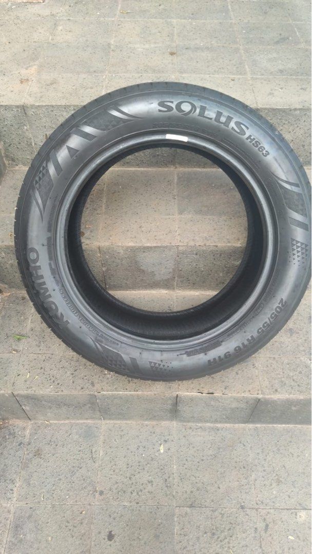 Ban bekas, Aksesoris Mobil di Carousell