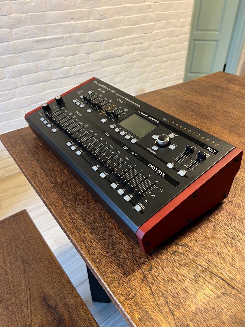 Behringer DeepMind 12D 12-voice Analog Desktop Synthesizer, Hobbies ...