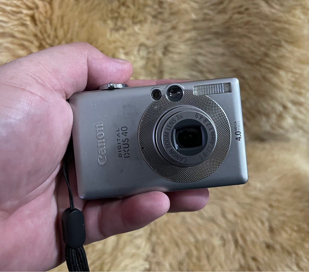 Canon Digital IXUS 40 Digital Camera, Photography, Cameras on Carousell