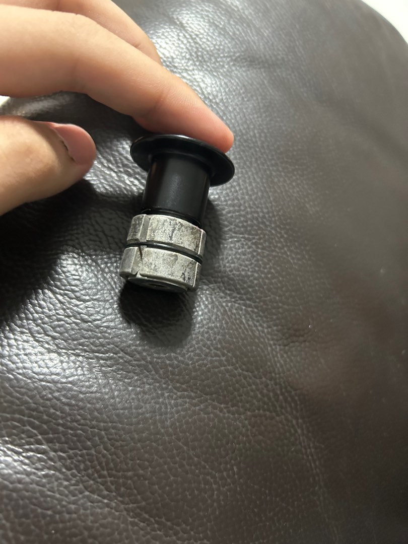 Carbon compression plug, Sports Equipment, Bicycles & Parts, Parts ...