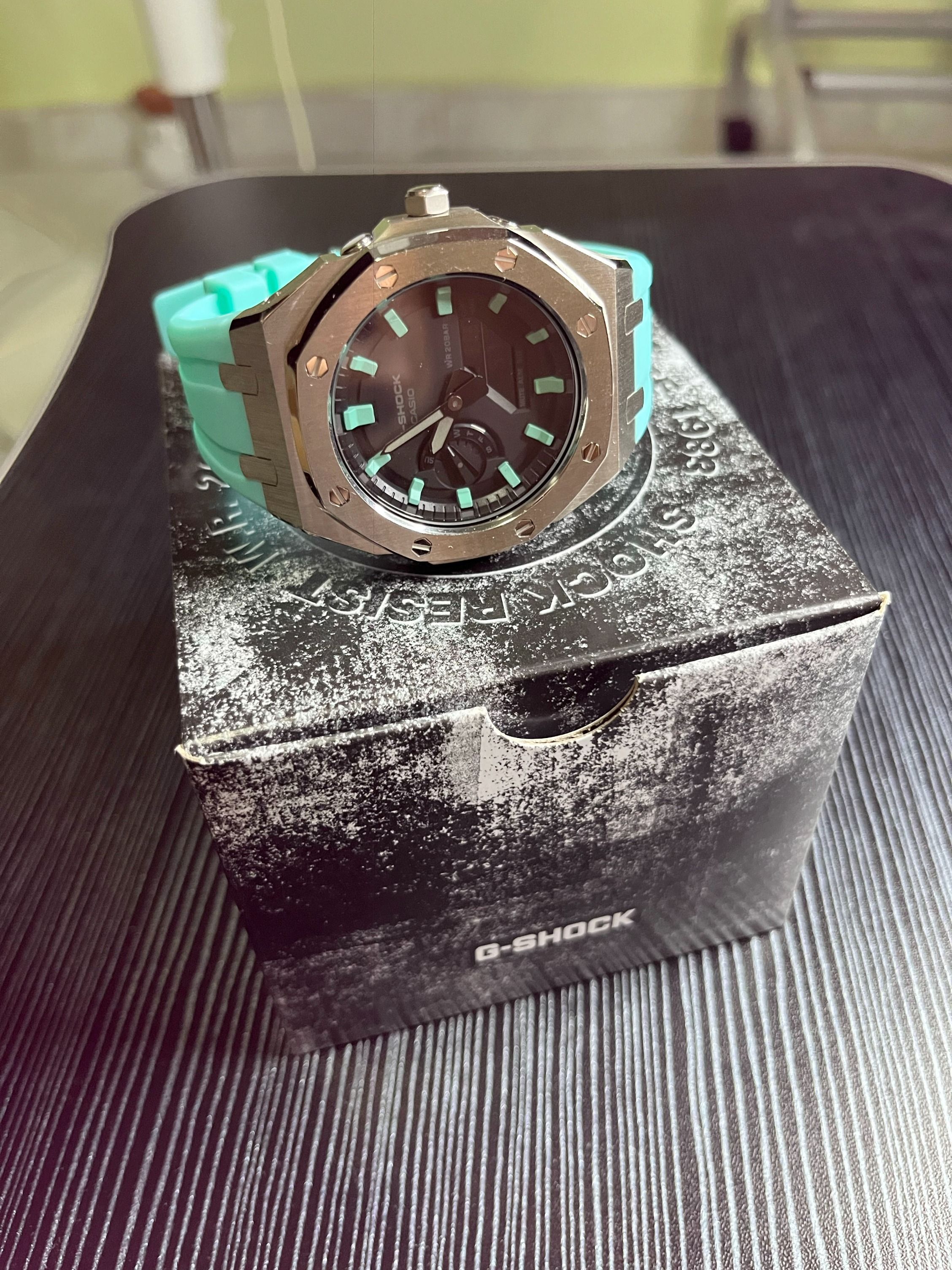 Casio G-SHOCK Custom Royal Oak (Casio Oak) GA-2100-1A1 Black dial with ...