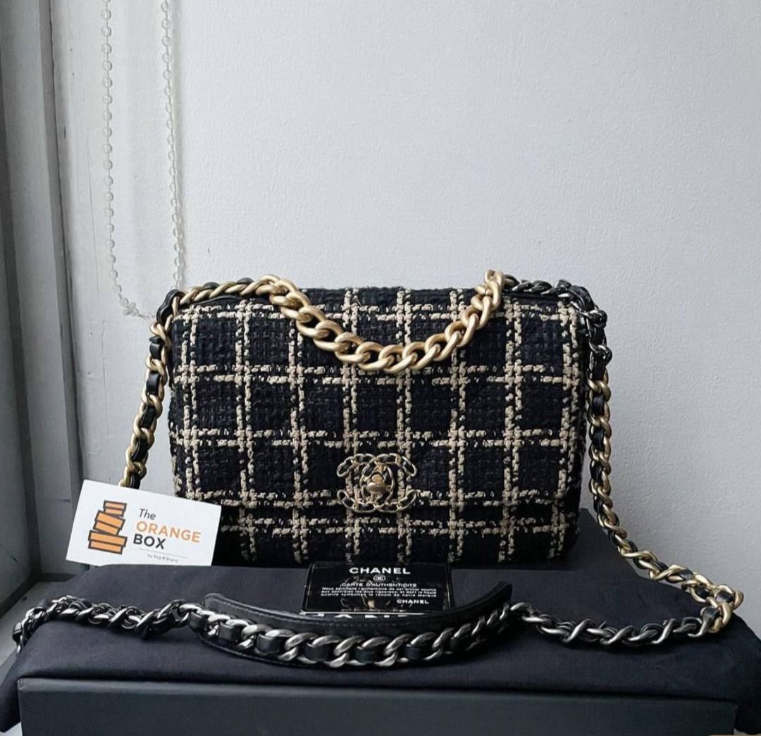 Chanel C19 Small Tweed, Luxury, Bags & Wallets on Carousell