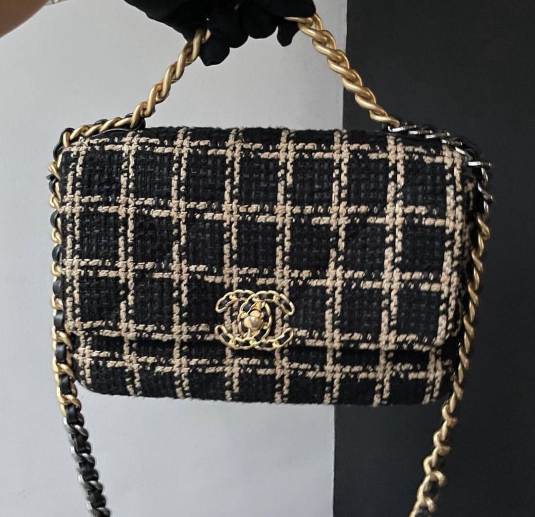 Chanel C19 Small Tweed, Luxury, Bags & Wallets on Carousell