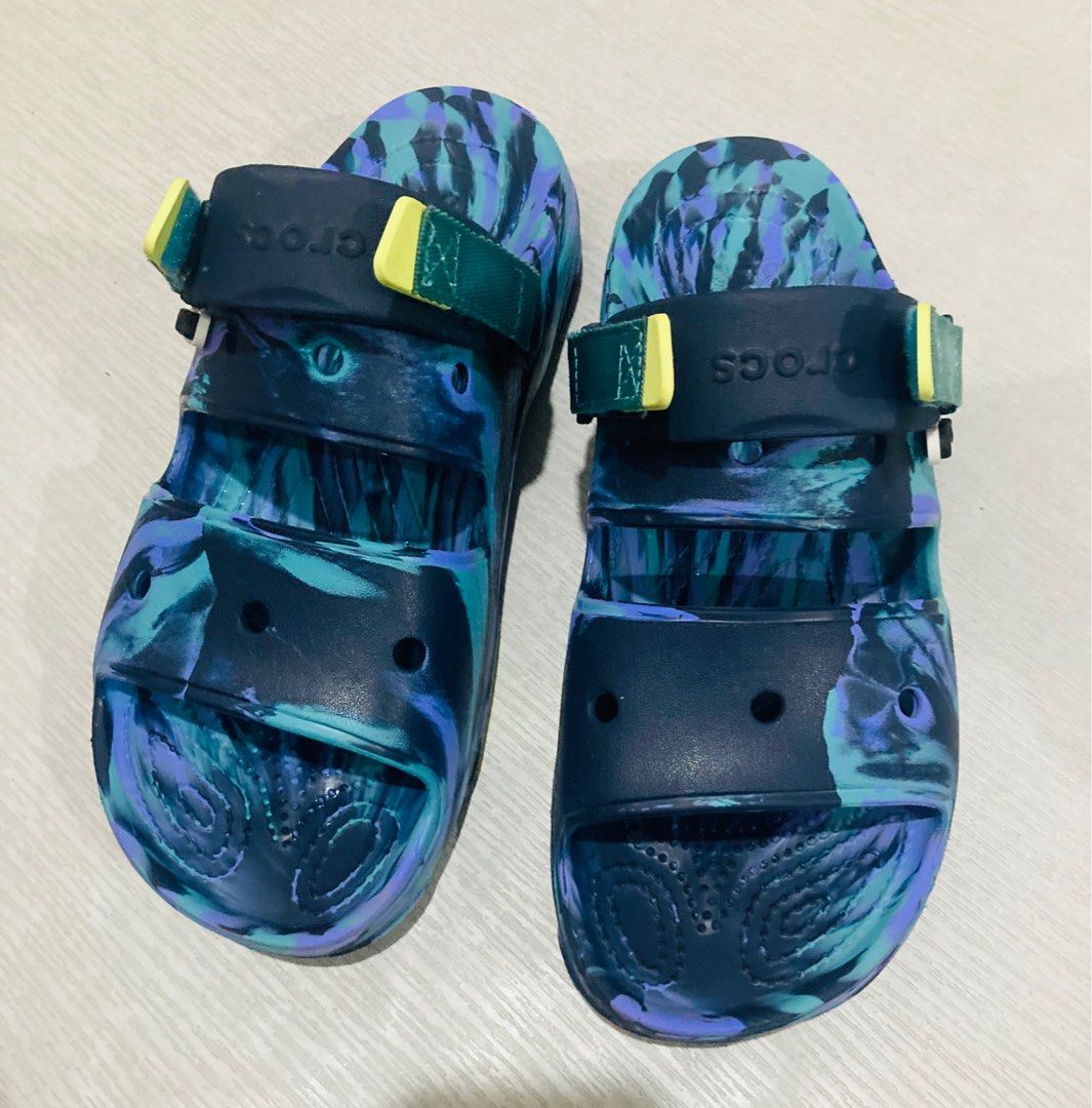 Crocs All Terain Marble, Men's Fashion, Footwear, Slippers & Slides on ...