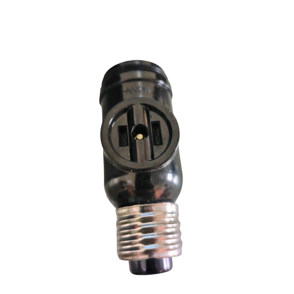 Delta Keyless Socket with/ 2 flat pin outlet (SCP 2711), Commercial ...