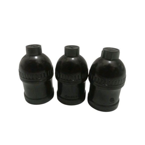 Delta Lighting Keyless Socket E27, Commercial & Industrial ...