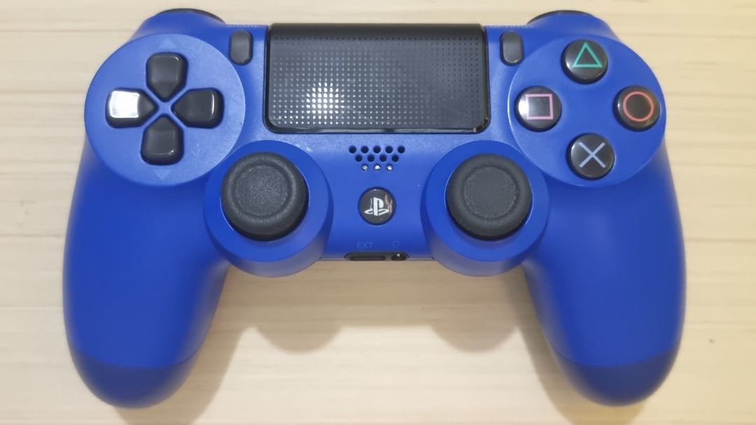 DualShock 4 (Wave Blue) Original, Video Gaming, Video Game Consoles ...