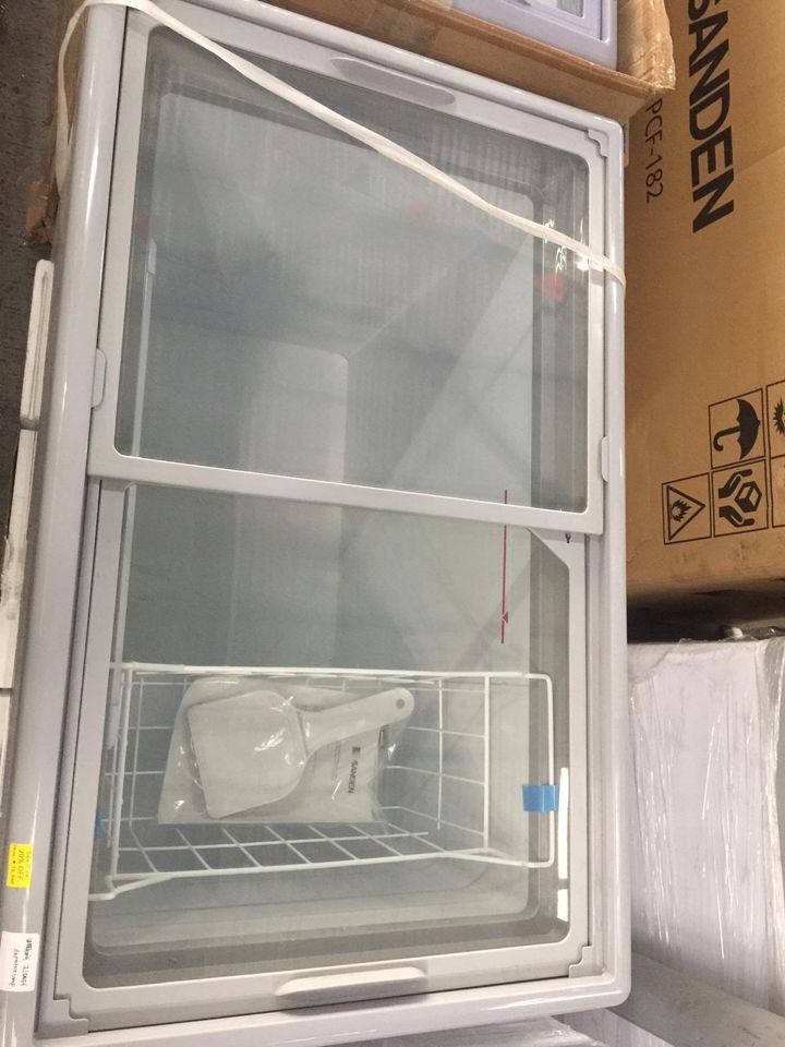 FLAT GLASS CHEST FREEZER 220L, TV & Home Appliances, Kitchen Appliances ...