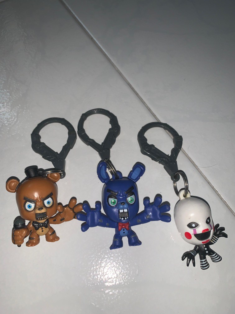 fnaf keychain five nights at freddys, Hobbies & Toys, Toys & Games on ...