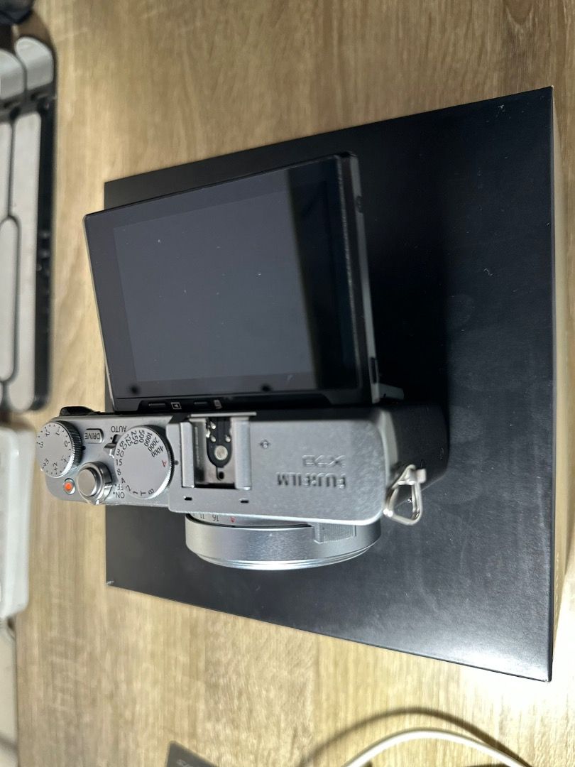 Fujifilm X70 Silver Argent, Photography, Cameras on Carousell