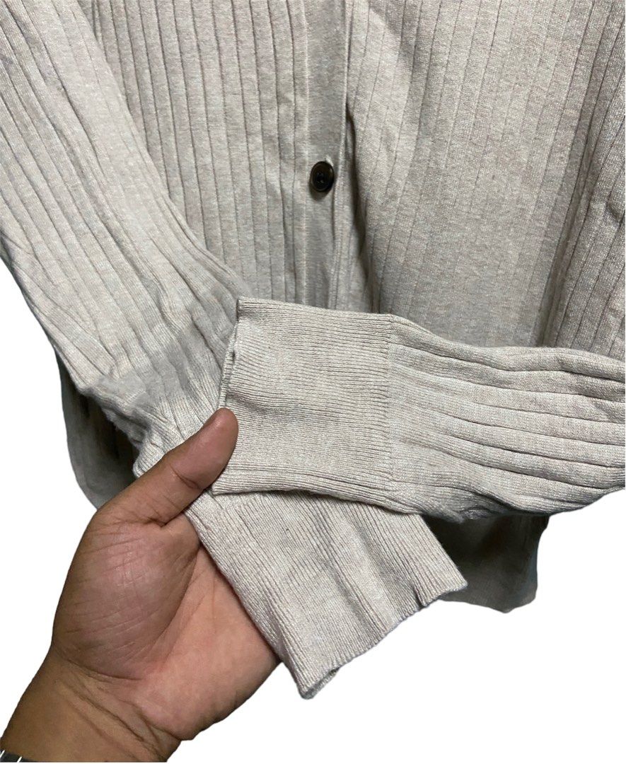 Gu by Uniqlo Cardigan, Women's Fashion, Tops, Others Tops on Carousell