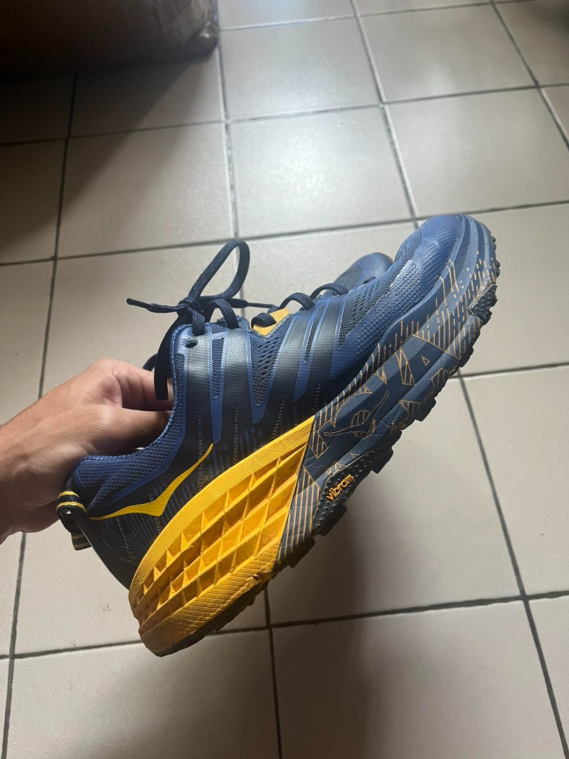 Hoka Speedgoat 3, Men's Fashion, Footwear, Sneakers on Carousell