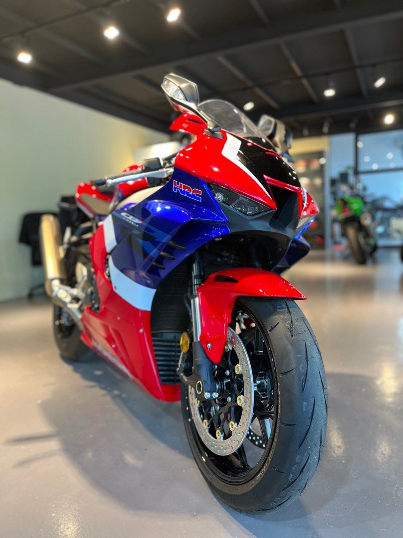Honda CBR1000RR-R, Motorcycles, Motorcycles for Sale, Class 2 on Carousell