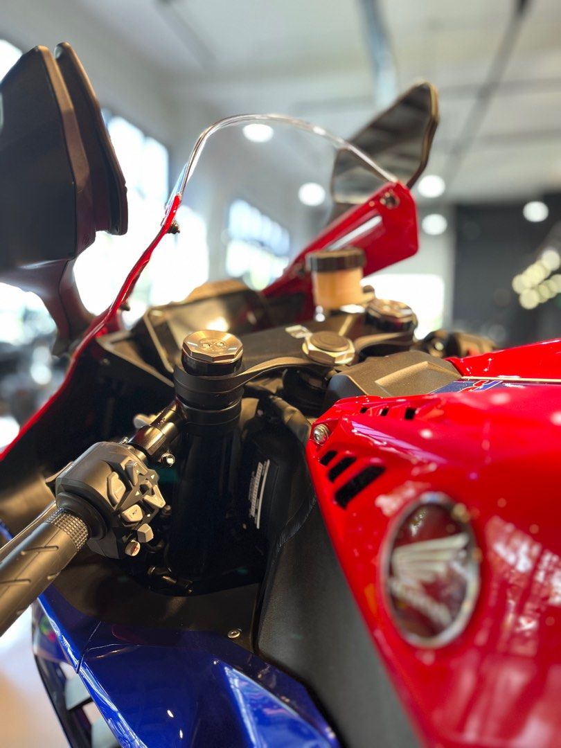 Honda CBR1000RR-R, Motorcycles, Motorcycles for Sale, Class 2 on Carousell