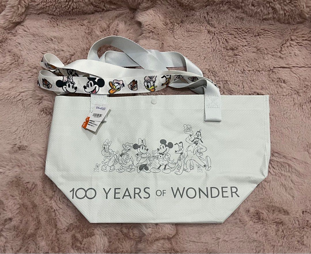 Hong Kong Disneyland Limited Edition 100 Years of Wonder Small Tote Bag ...