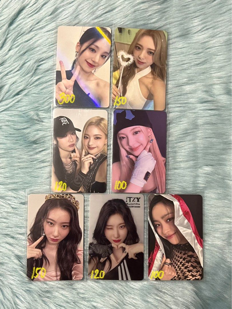 ITZY photocards, Hobbies & Toys, Memorabilia & Collectibles, K-Wave on Carousell