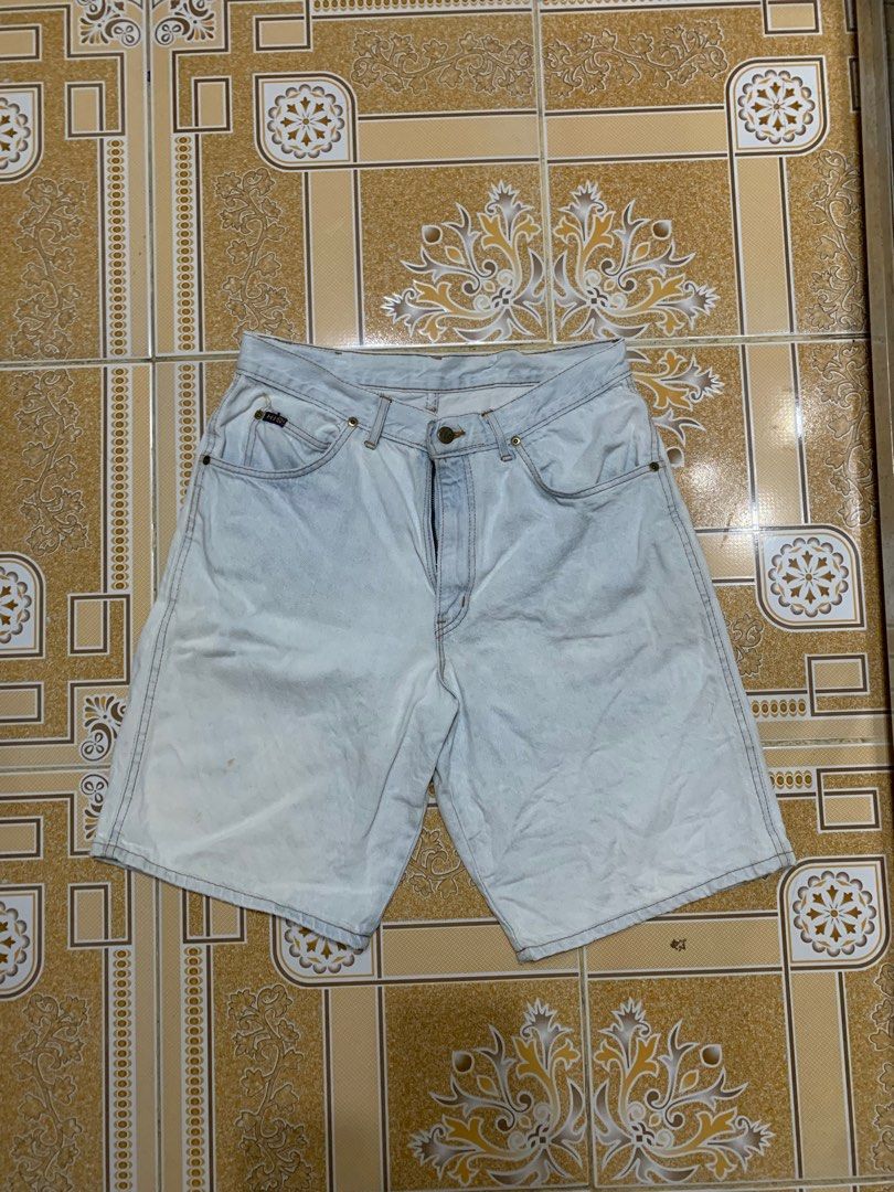 Jorts white denim, Men's Fashion, Bottoms, Shorts on Carousell