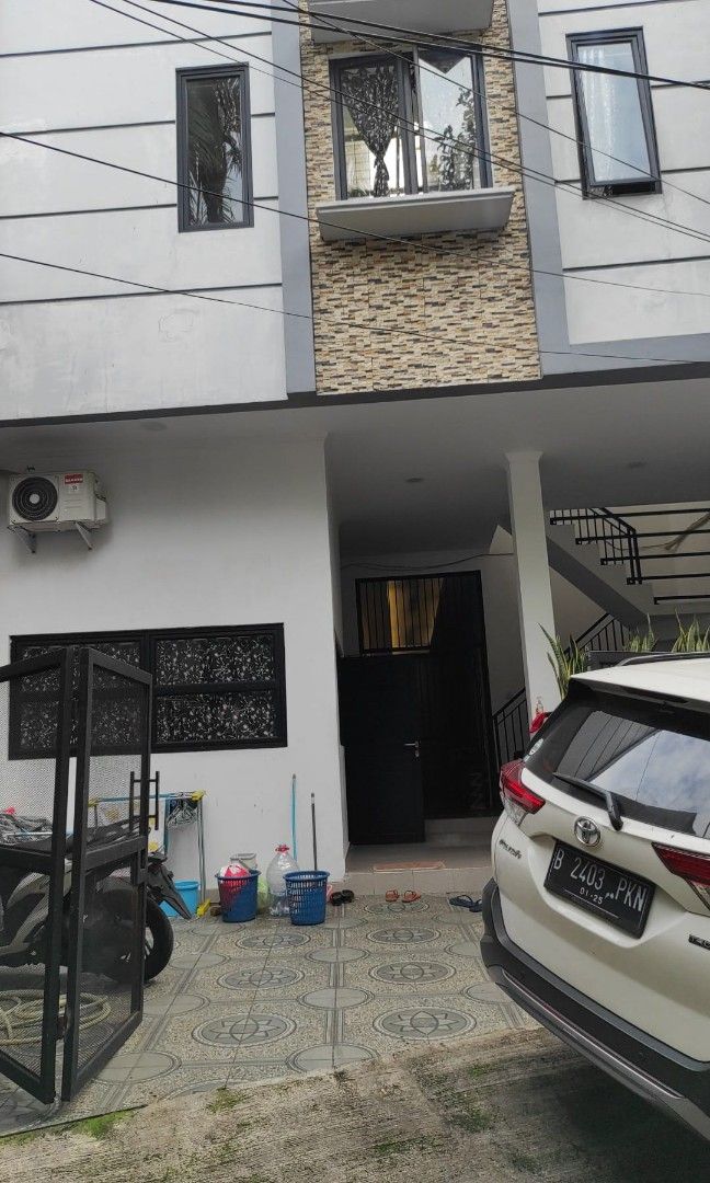 Kost khusus putri, jakarta pusat, Properti, Rental di Carousell