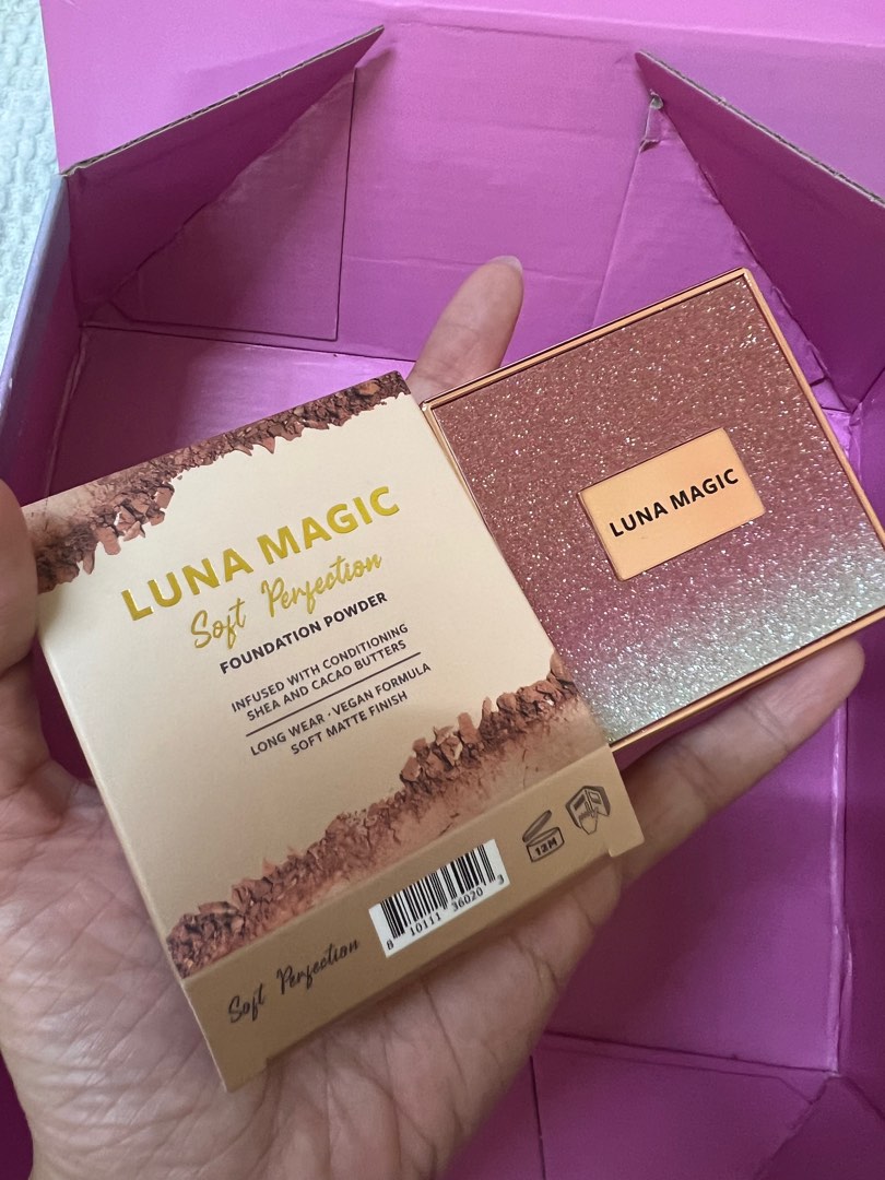 LUNA MAGIC Soft Perfection Foundation Powder shade light, Beauty ...