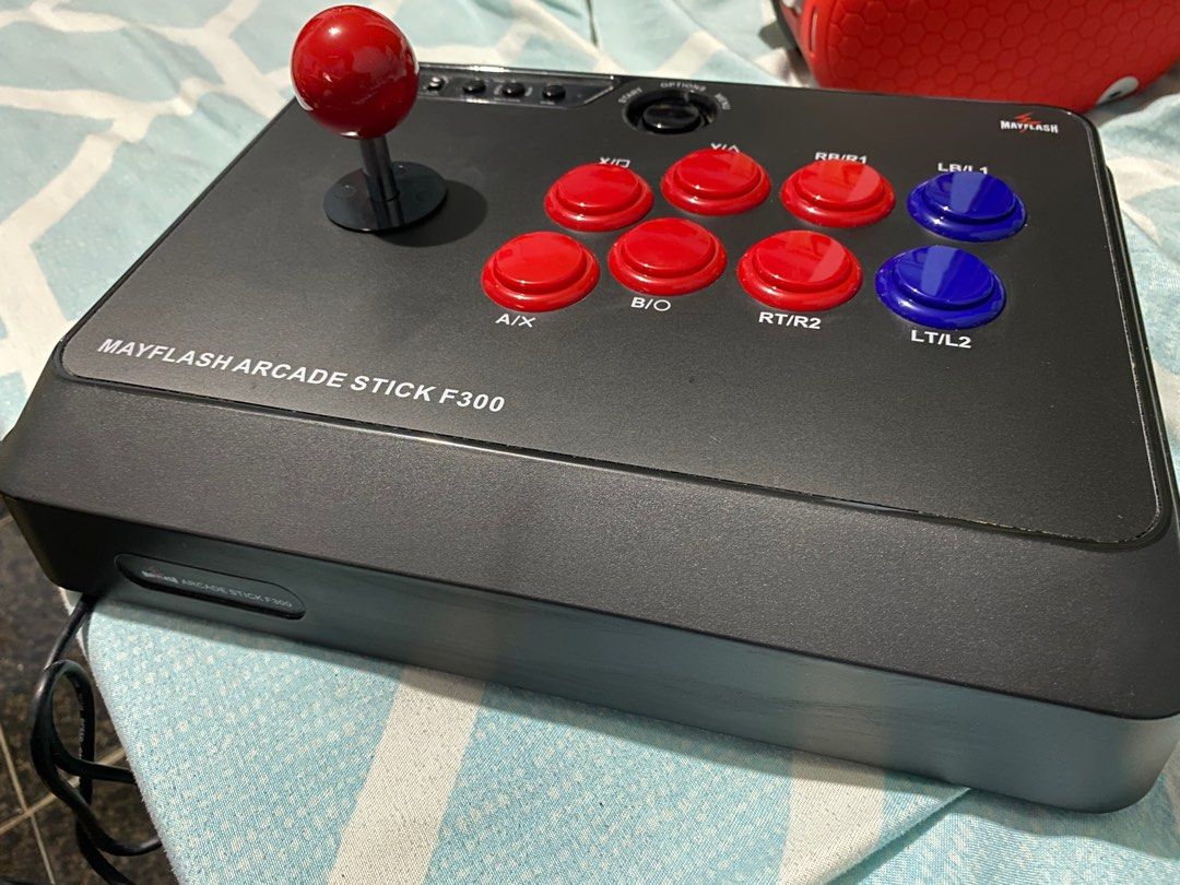 Mayflash F300 upgraded Sanwa JLF stick and buttons, Video Gaming ...