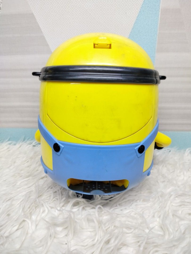 Minions Popcorn Bucket, Hobbies & Toys, Toys & Games on Carousell
