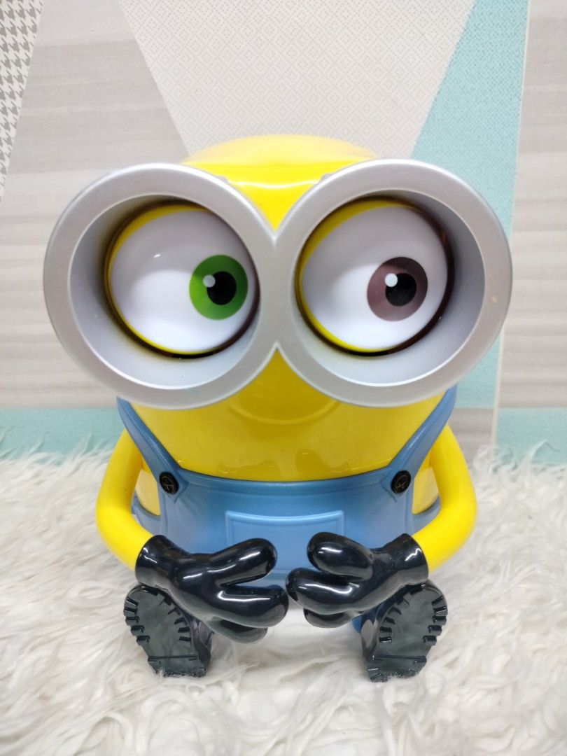 Minions Popcorn Bucket, Hobbies & Toys, Toys & Games on Carousell