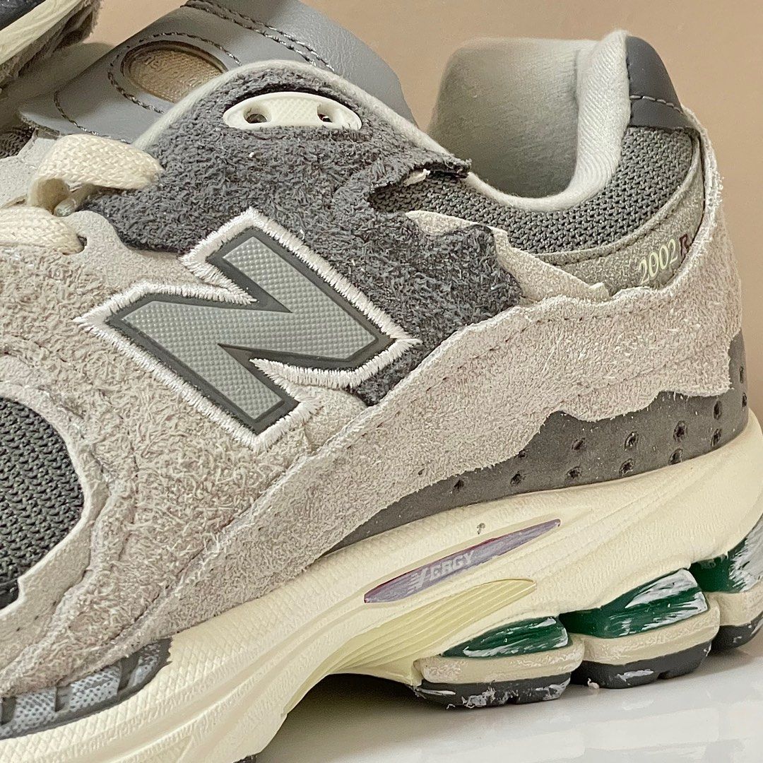 New balance 2002r ‘Rain Cloud’, Men's Fashion, Footwear, Sneakers on ...