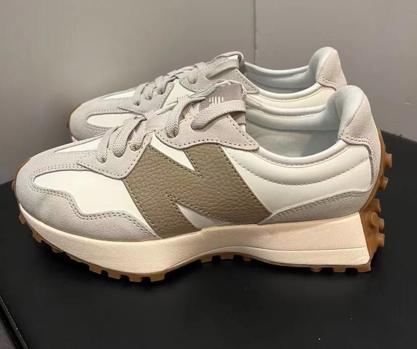 NEW BALANCE NB327 white, Men's Fashion, Footwear, Sneakers on Carousell