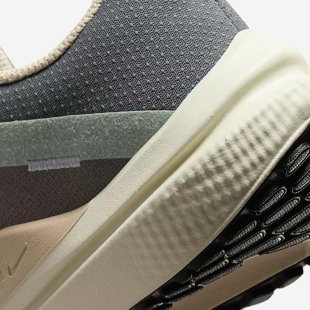 Nike Air Winflow 10 Running, Men's Fashion, Footwear, Sneakers on Carousell