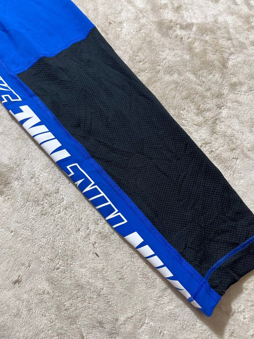 Nike Pro compression, Women's Fashion, Activewear on Carousell