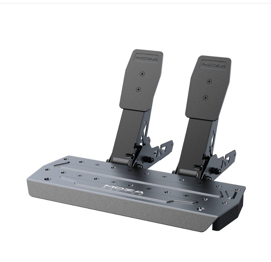 Obutto sim racing with triple screen and moza R5 bundle, Video Gaming ...