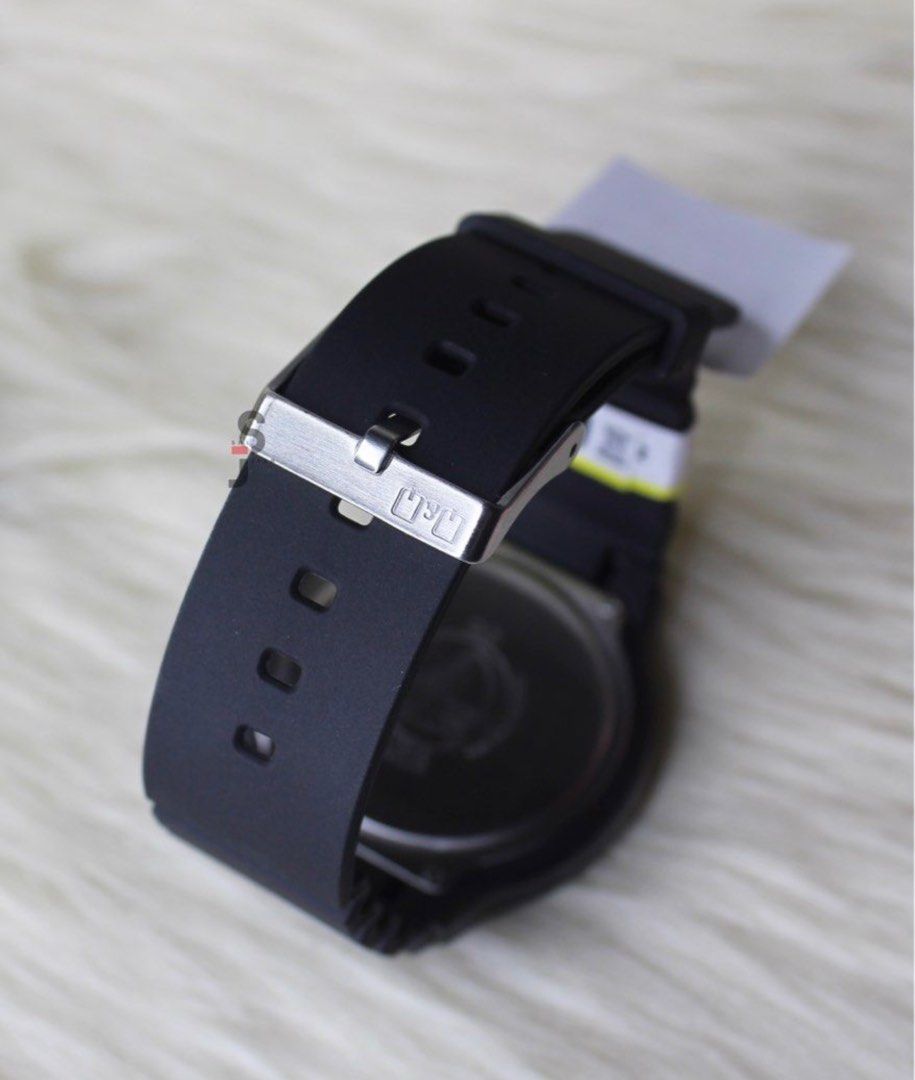 Original Q&Q Sports Analog Waterproof Watch VR18J002Y, Men's Fashion ...